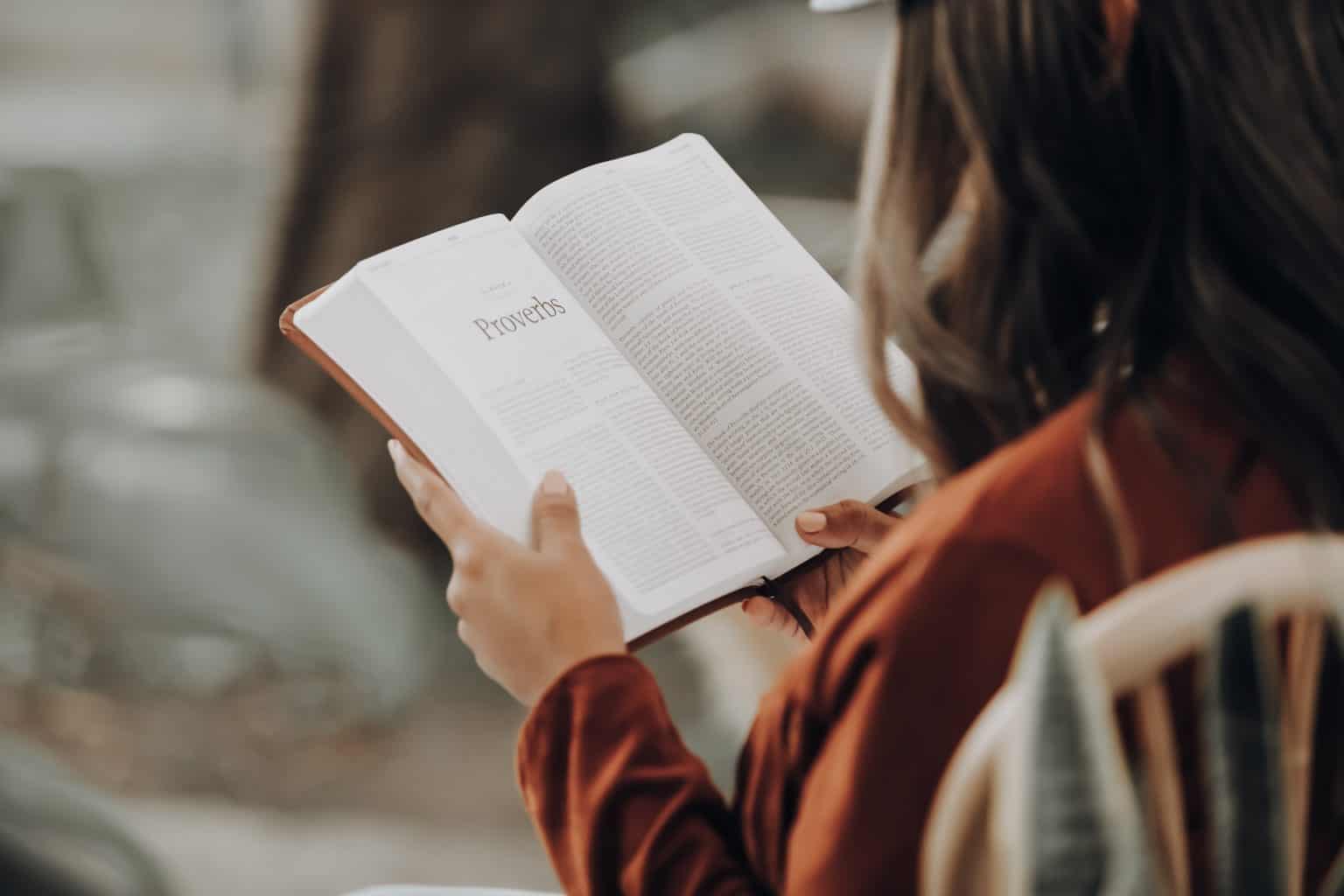 The 14 Best Bible Study Apps You Should Download Now
