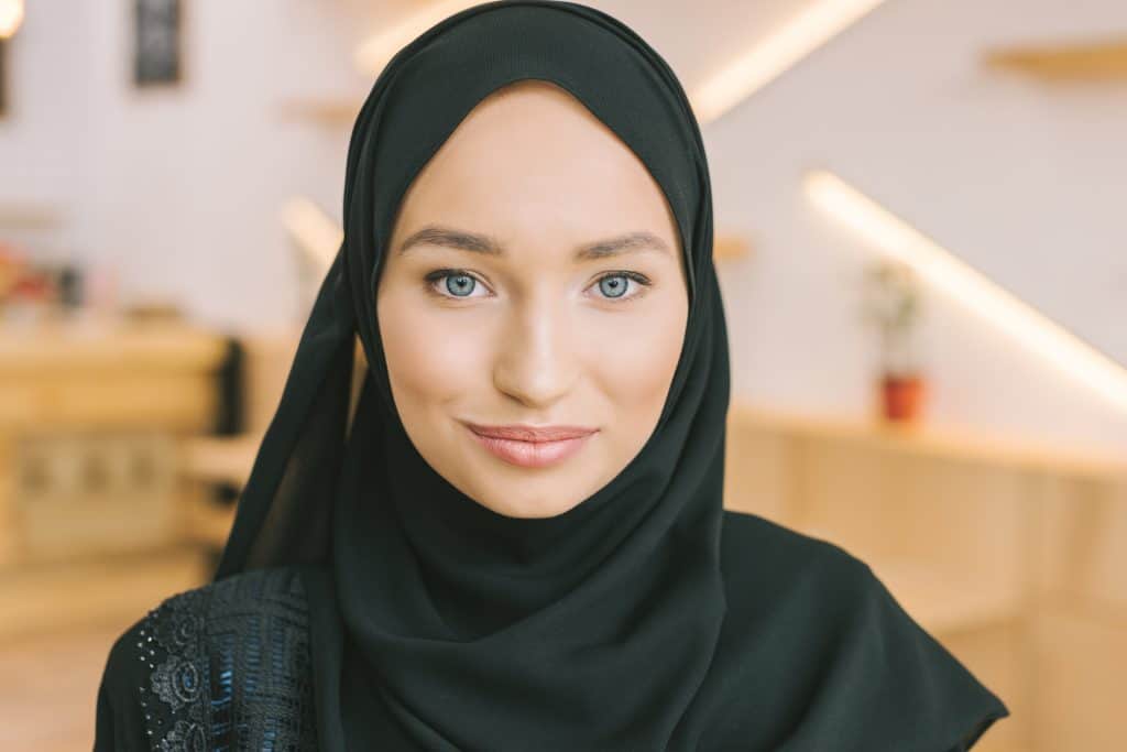 33 Encouraging Bible Verses For Teen Girls